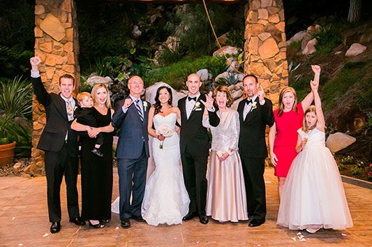 THE WYNG On-Camera Flash Photography Solution